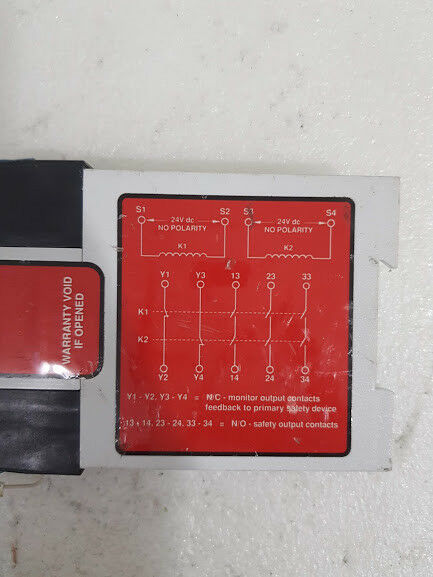 Banner Engineering IM-T-9A & IM-T-11A SPECIFICATIONS Interface Safety ...