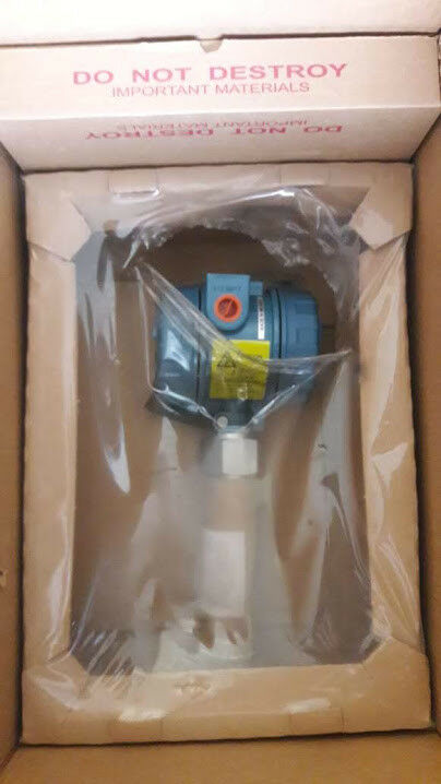 Emerson Micro Motion 7829 Viscomaster Dynamic 7829FEANAJRBCA Fork Meter ...