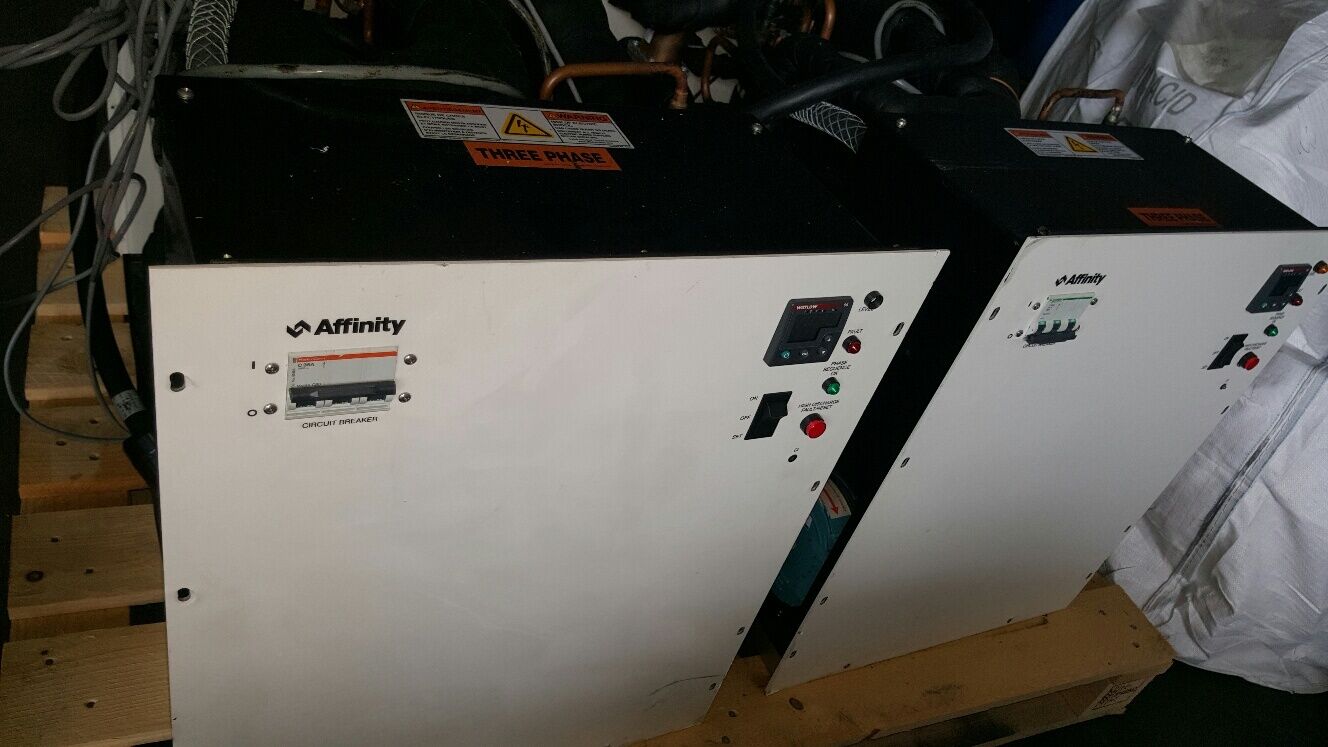 Lytron/Affinity Chiller CWA-060K-CD69CBD4 P/N 900-50048-000 Type R-407C ...