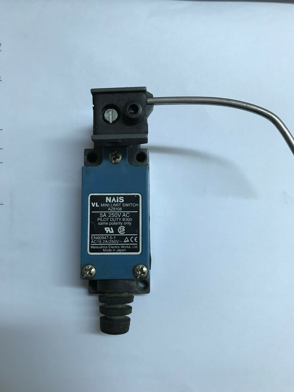 Nais AZ8108 VL Mini Limit Switch 5A 250V AC - Industrial SOL Pte Ltd