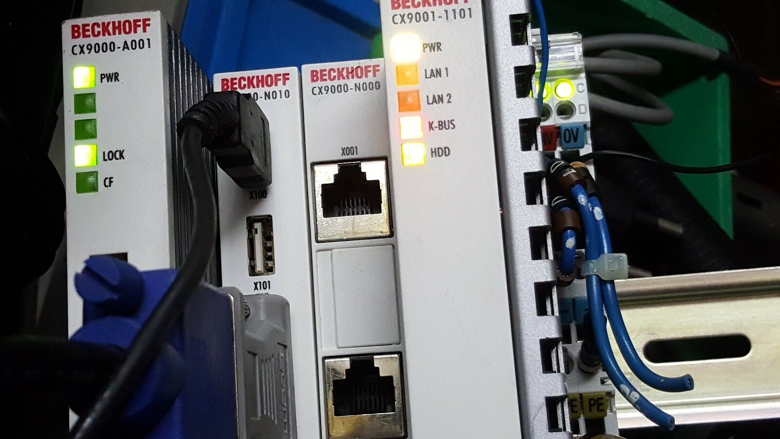 beckhoff cx9001-1101 HW 4.1 EMBEDDED PC CX9000-A001 CX9000-N010 CX9000-N000