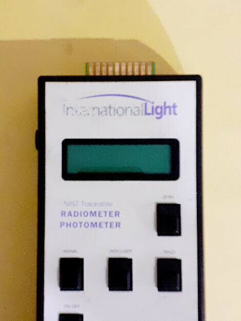International Light IL1400A Radiometer/Photometer With WBS320 26823 ...