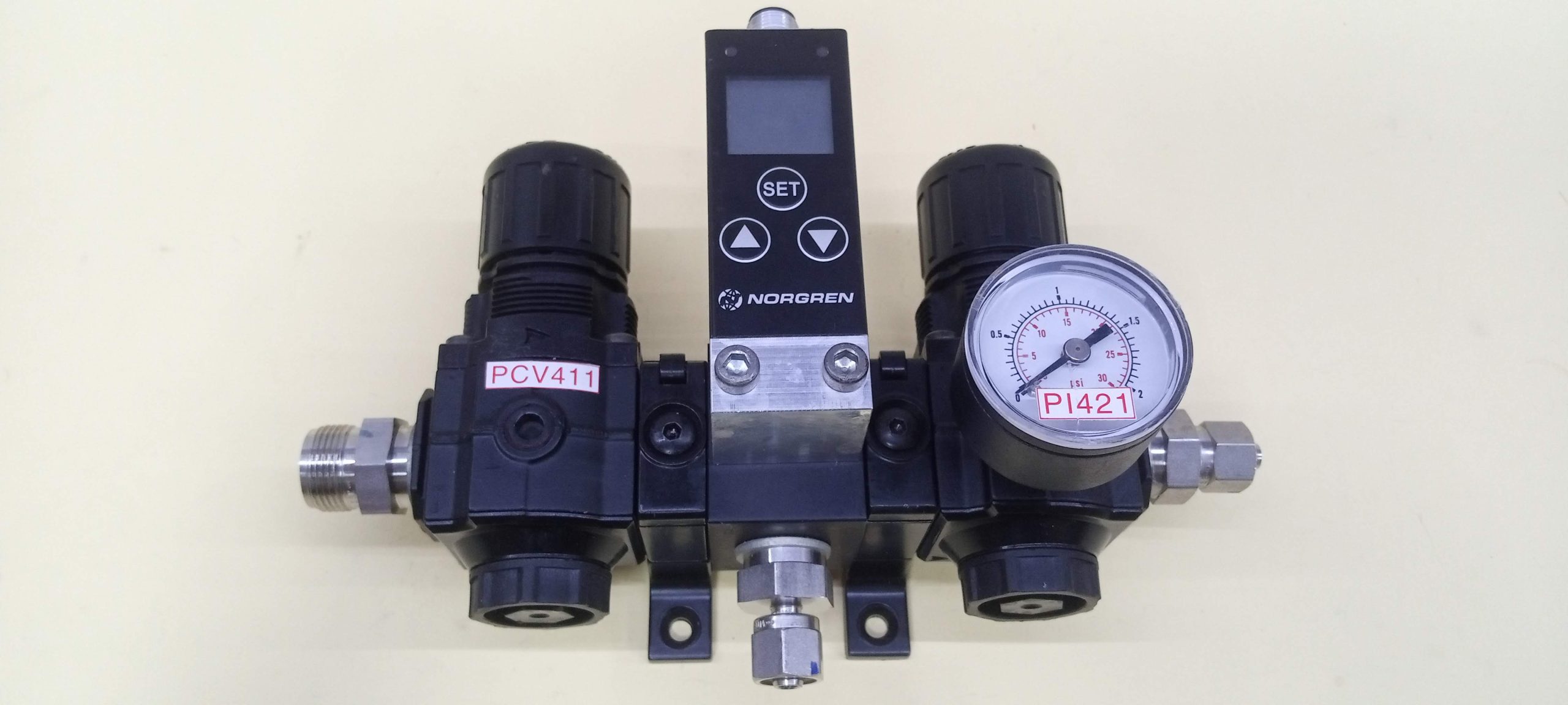 Norgren 33D 0863246 Pressure Switch 0523109 Valve Block With Regulator ...