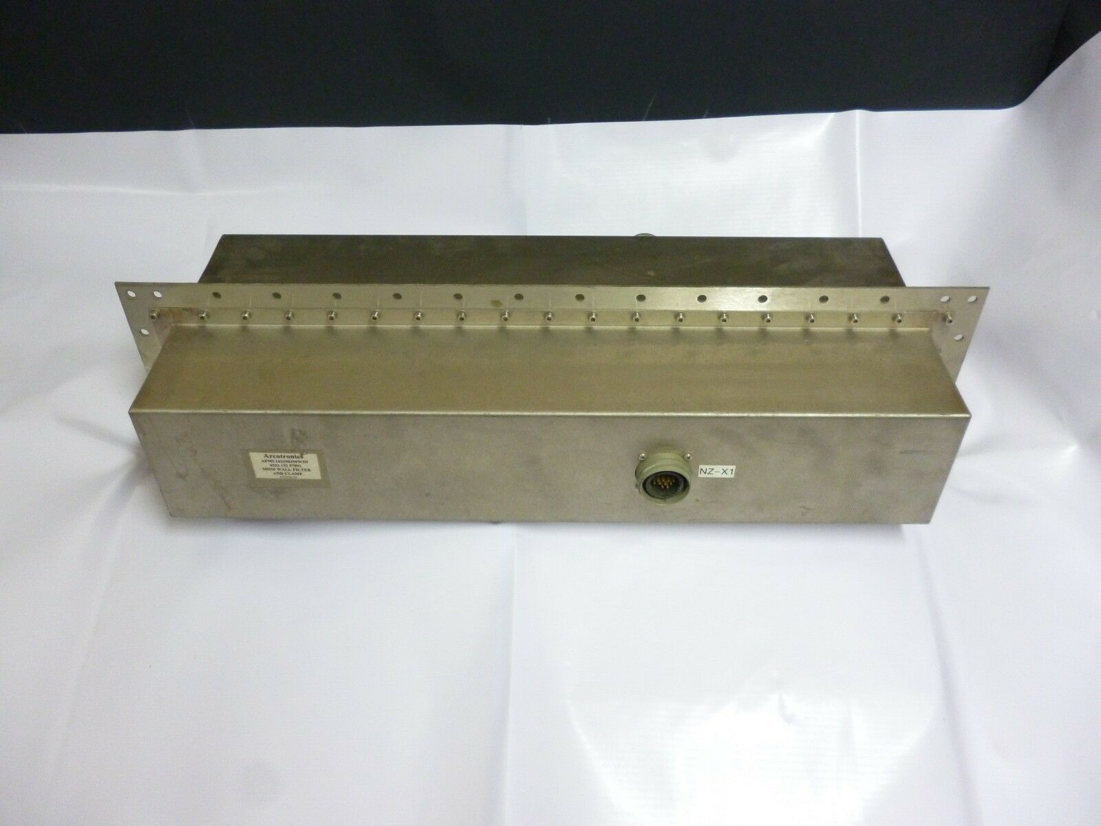 AFML162350JMW3N 4522 132 57891 Shim Wall Filter & Clamp Arcotronics ...