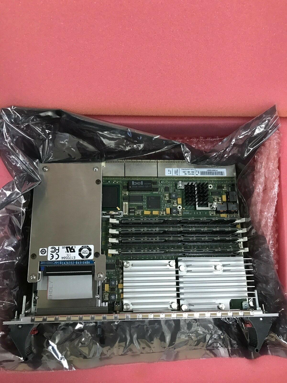 Juniper M320 RE-1600-2048-S-D PENT/CPCI-766 2048-1600-L1024 ...
