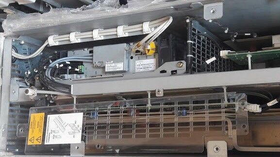 Siemens Sinamics Motor Module 6SL3325-1TG41-3AA3 Ver 2PE C DC 675-1080V ...