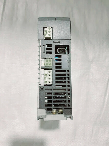 Keyence Corporation MV-22 Built-in hyper access window AC Servo Drive ...