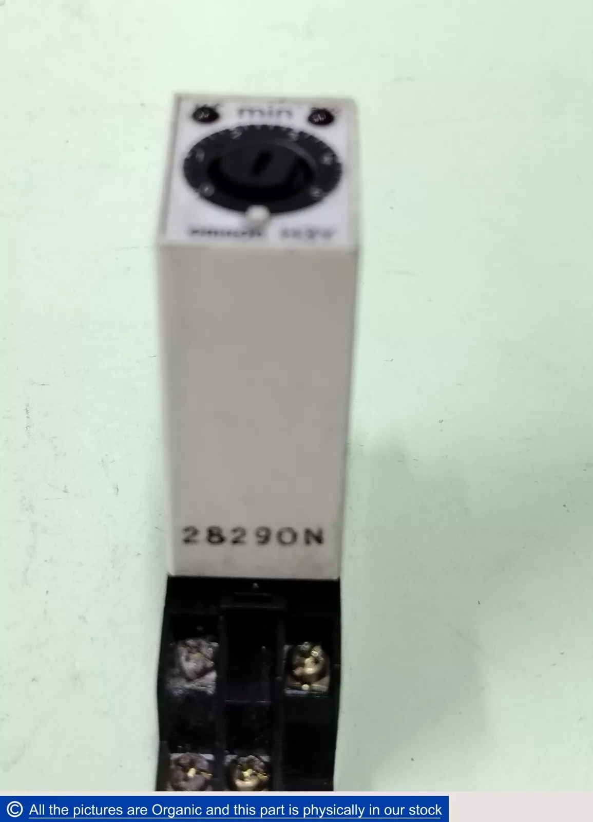 Omron H3Y-4 Solid-State Timer 14-Pin Relay Minutes Unit W/ 2-M4X10 ...