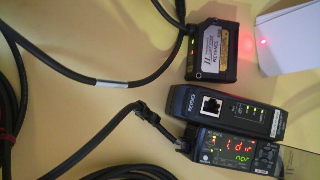 Intelligent-L Laser Sensor Keyence IL-S065 Red semiconductor laser IL ...