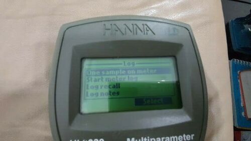 Hanna Instruments HI9829 Multiparameter pH/ISE/EC/DO/Turbidity ...