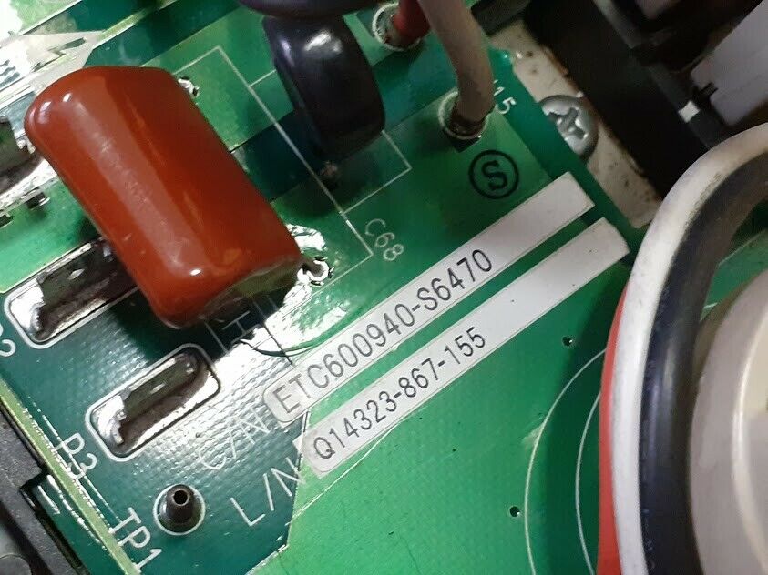 Yaskawa PC0509-2 (A) CIMR-POD45P5AH-E Inverter YPCT31513-1B ...