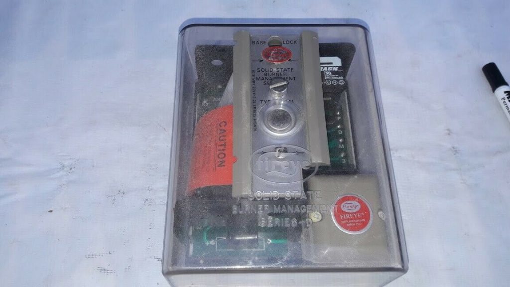 New Fireye Primary Safety Control Type 70D41 Ser D Solid State Burner ...