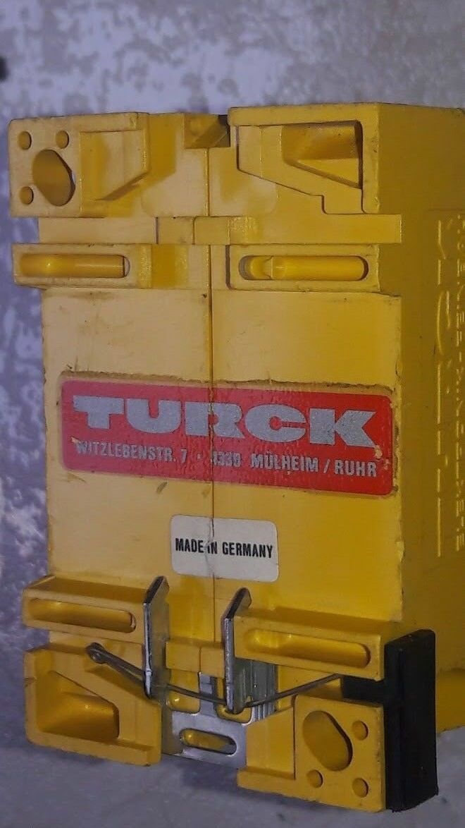 TURCK MULTISAFE MS25-10 Tachometer / Revolution Counter