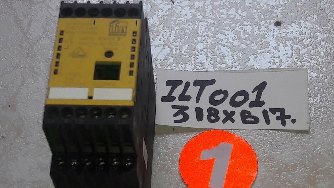IFM D-45127 AC002S ESSEN Safety Monitor D45127 OSSD 2R SC4 - Industrial ...