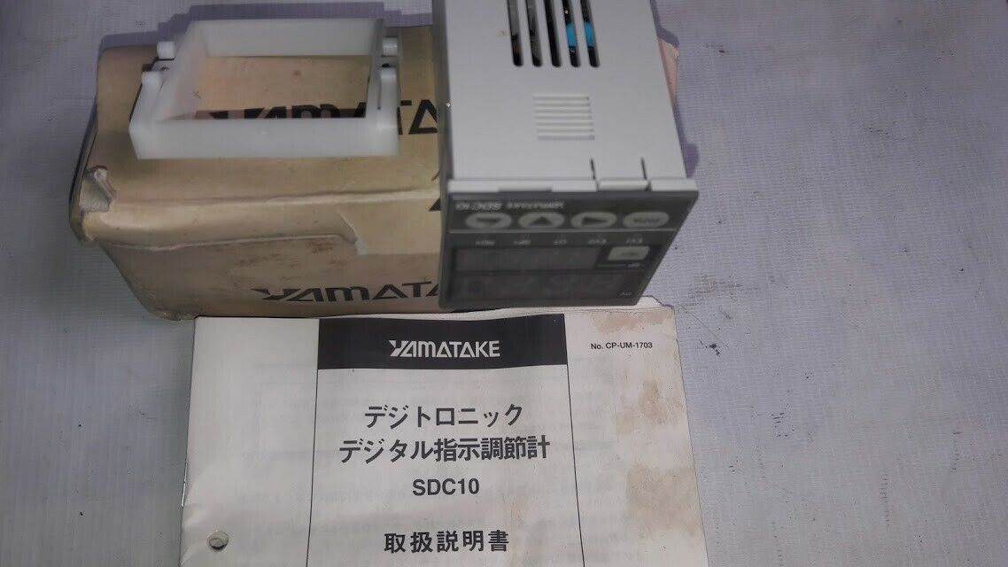 Yamatake Corporation SDC10 C10T0DRA0100 Temperature Controller New ...