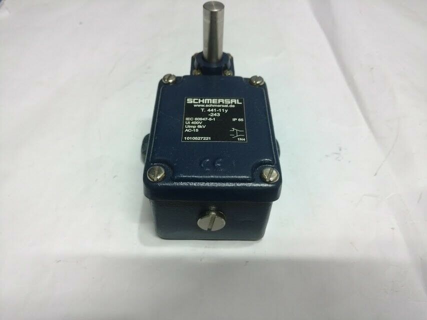 Schmersal T-441-11y-243 IP65 Belt Alignment Switch T44111y243 New