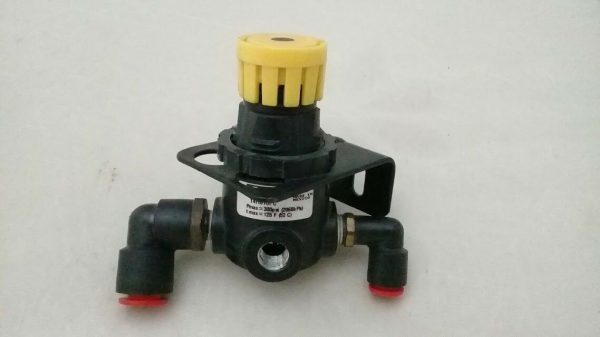 Parker 14R013FC Air Pressure Regulator 14R013FC - Industrial SOL Pte Ltd
