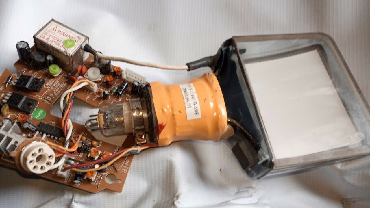 DDY-40 B-19E ZXBPG0101P45 4 Flat CRT With Control Board - Industrial ...