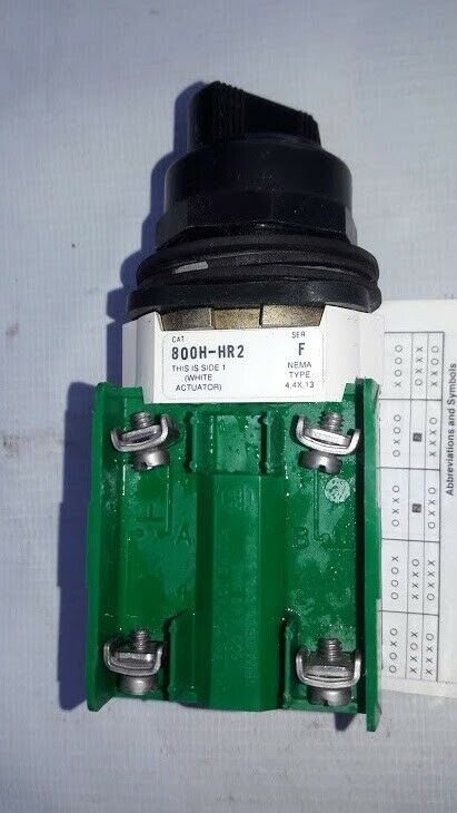 Allen-Bradley 800H-HR2 Ser F Selector Switch With 800T-XAP Ser F ...