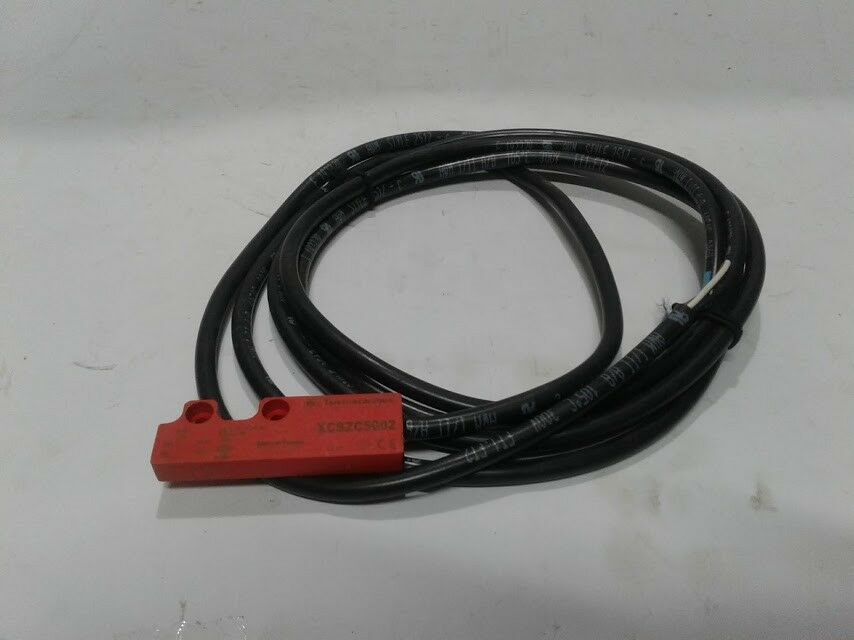 Telemecanique SCHNEIDER XCSZC5902 magnetic safety switches - Industrial ...