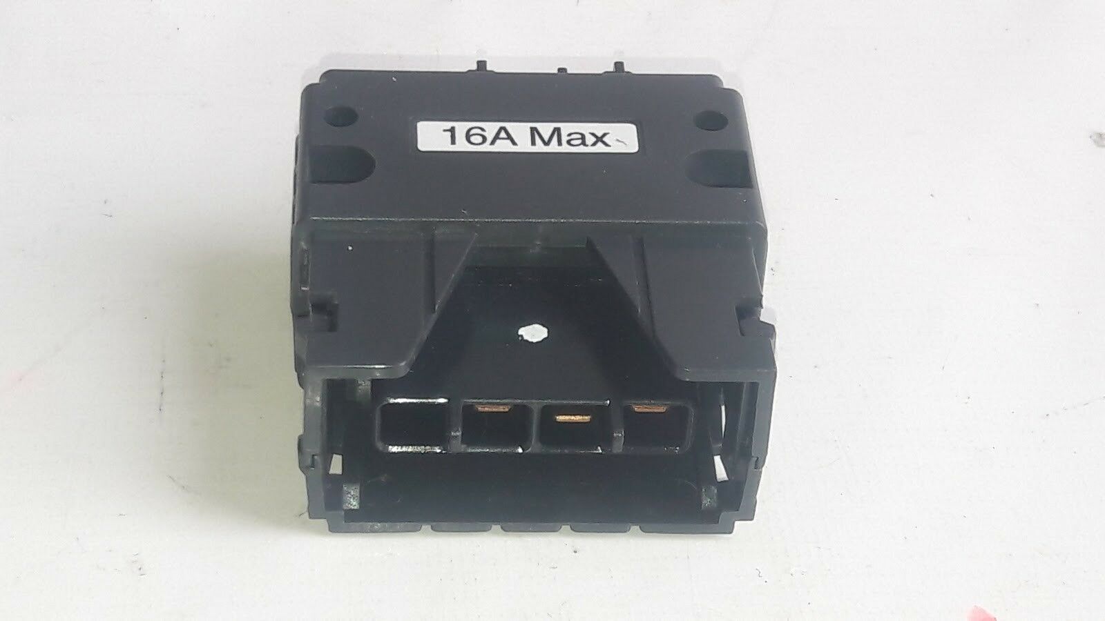 ETrak IAB600B 16A MAX Male+GST Interconn New - Industrial SOL Pte Ltd