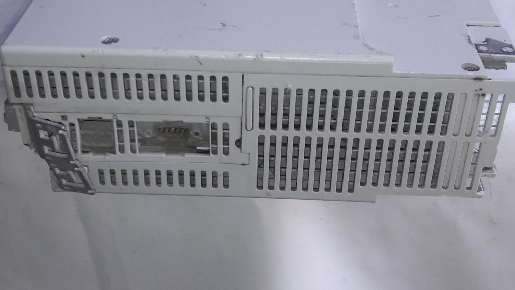 Lenze E94AMHE0094 SERVO DRIVE 9400 MULTI DRIVE HIGHLINE with modules ...