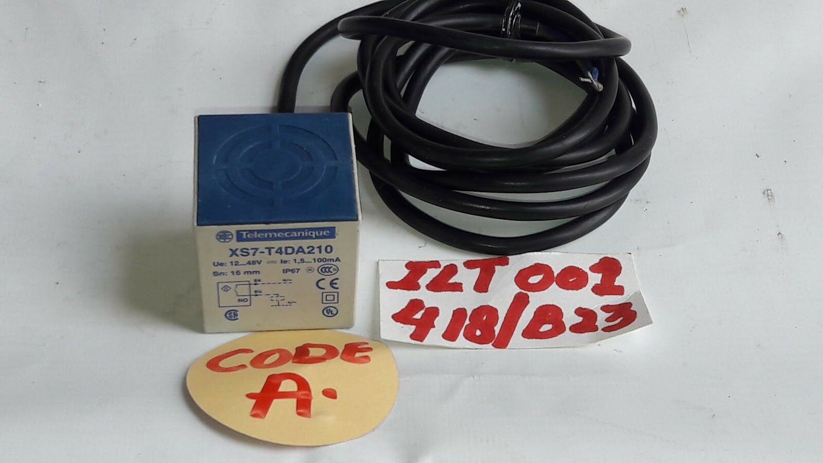 Telemecanique XS7-C40DA210 Proximity Switch Sensor - Industrial SOL Pte Ltd