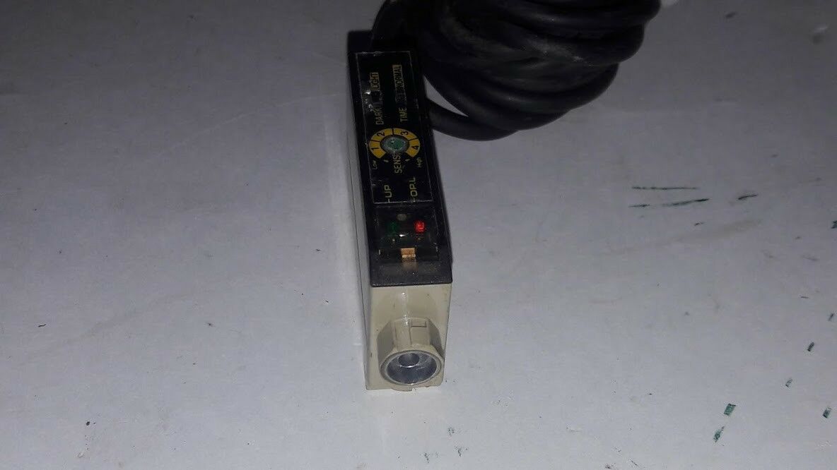 Takenaka Takex F1RM Fiber Optic sensor TAKEX F1RM - Industrial SOL Pte Ltd