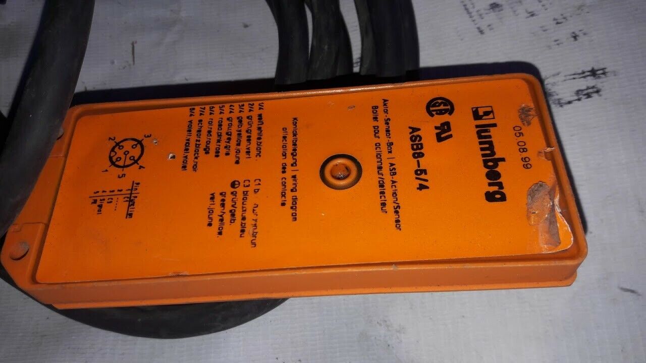 Lumberg ASB8-5/4 Cordset Distribution Box 8 Port one Signal Per Port ...