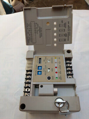 Keyence Corporation LB-1000 Laser Displacement Sensor Controller LB1000 ...