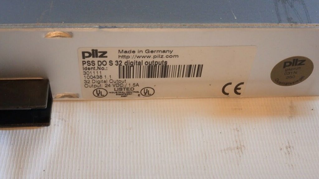 Pilz PSS DO S 301111 100438 1.1 32 Digital Output - Industrial SOL Pte Ltd