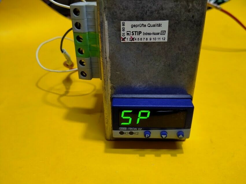 Endress+Hauser Heater Controller Itron II 40397722 Jumo iTRON B 70.2040 ...