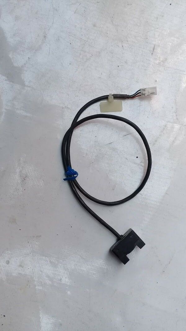 Omron EE-SPX613 Photoelectric Sensor EESPX613 - Industrial SOL Pte Ltd