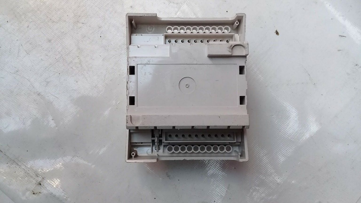 Schneider Tac Xenta 421A 0-073-0245-0 Programmable Controller ...