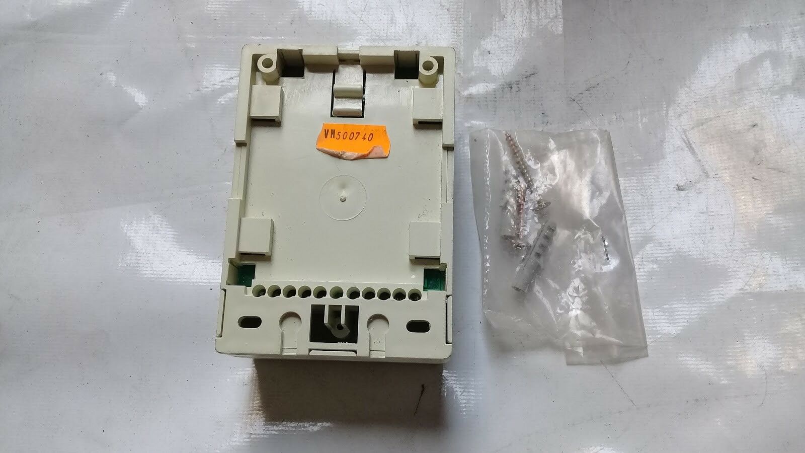 New eliwell WM-500 Wall mounted electronic Humidistat 220v VM500740 ...