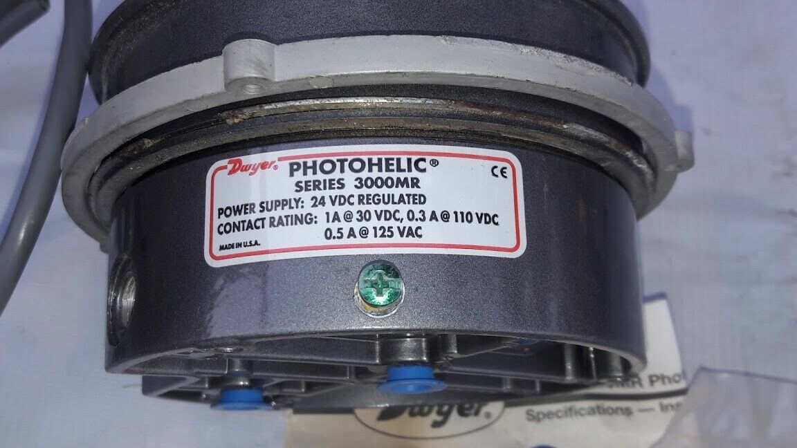 Dwyer Instruments Inc Photohelic Series 3000MR 24VdC Pressure Gauge New ...