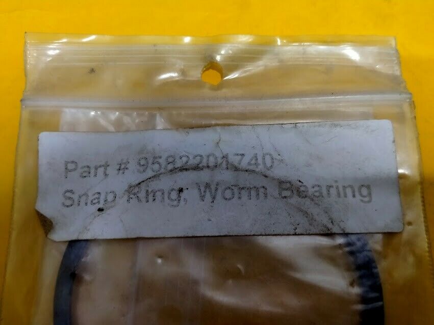 9582201740 Snap Ring Worm Bearing Milton roy EV1 series - Industrial ...