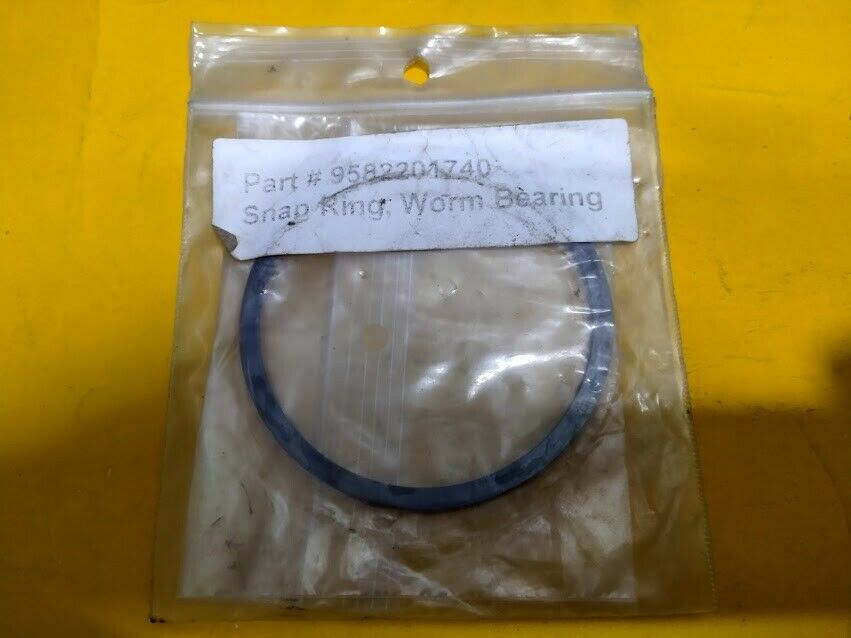 9582201740 Snap Ring Worm Bearing Milton roy EV1 series - Industrial ...