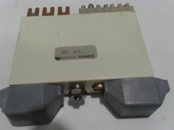 New Telemecanique SF1 DT1 Relay SF1DT1 Series SF1 Marine Store Spare