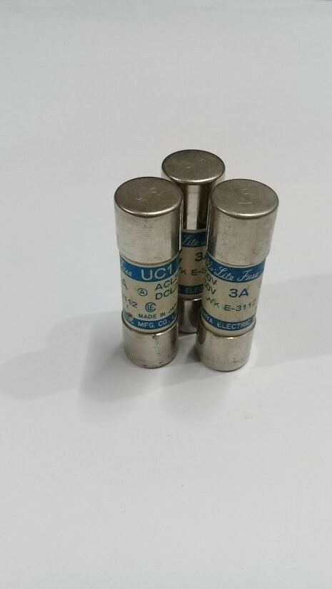 Utsunomiya Electric UC1 3A AC 500V DC 250V Cello-Lite Fuse UC1 Lot of 3 ...