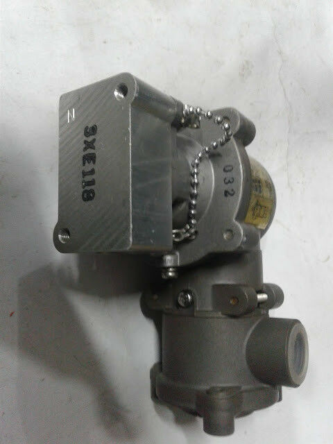 New 3 way universal valve Moou-8-ae12pu Kaneko Sangyo Japan AC200-220 ...