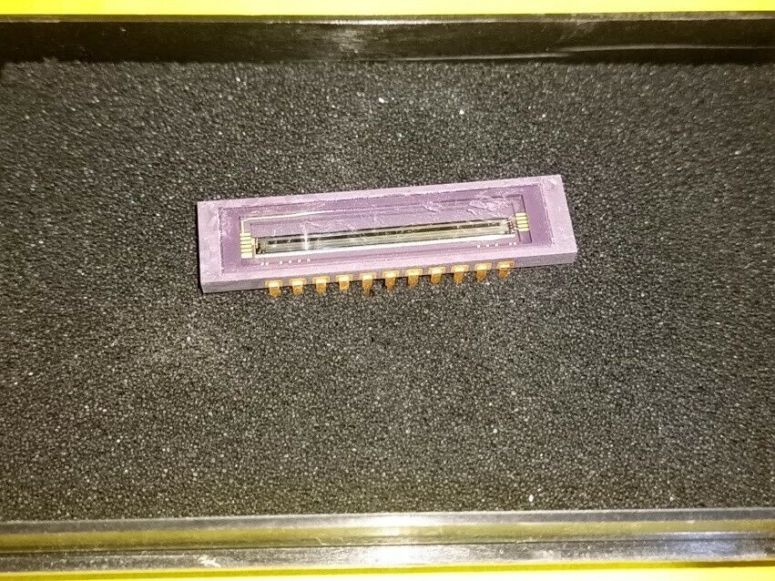 Hamamatsu S3926-10240Q Nmos Linear image sensor/photodiode S3926-10240Q ...