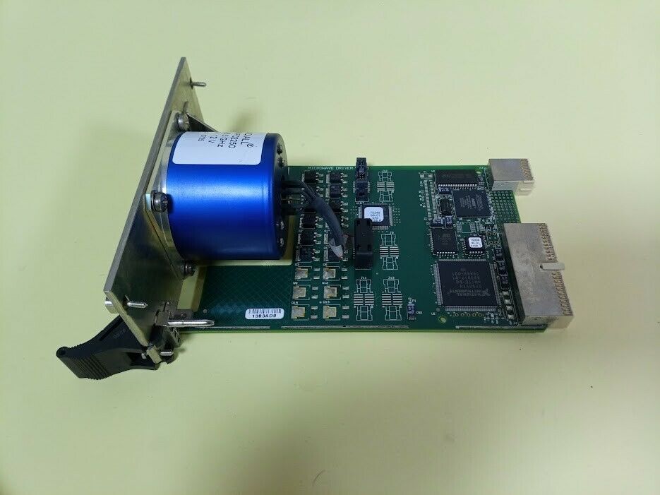 NI PXI-2597 multiplexer PXI 26.5Ghz 6X1 RF Signal Up / Downconverter ...