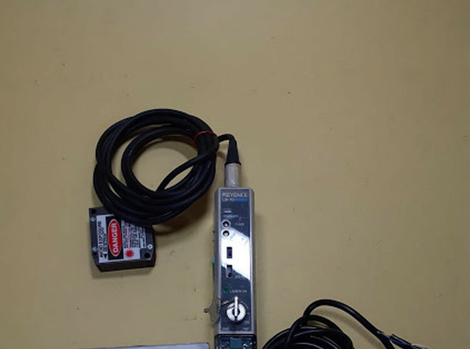 Keyence LB-70 Photoelectric Set Module LB-70 Key With Laser ...