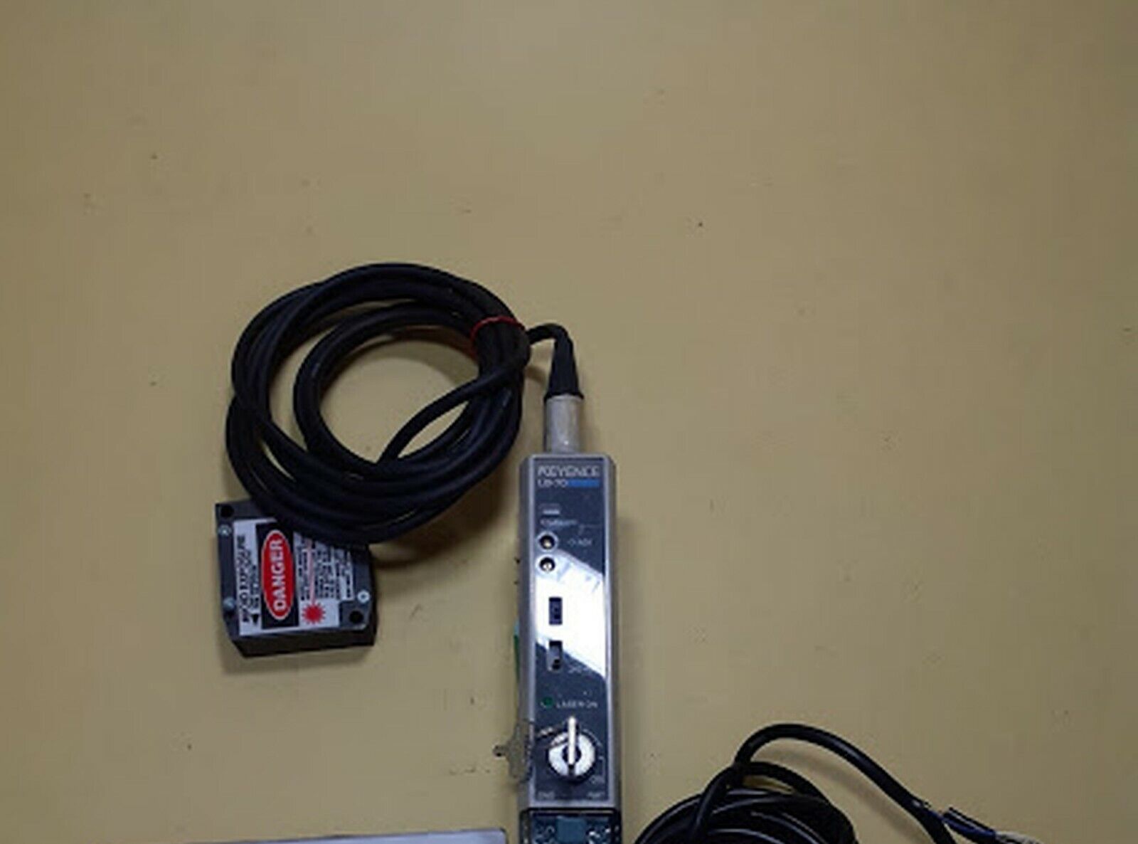 Keyence LB-70 Photoelectric Set Module LB-70 Key With Laser ...