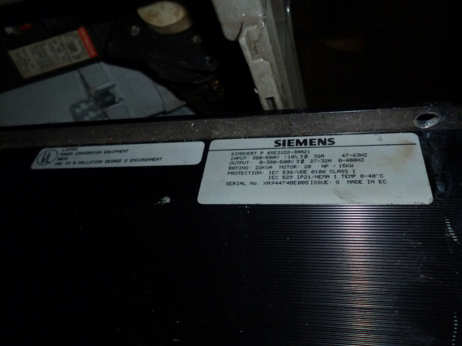 Siemens Simovert P 6SE2122-3AA21 380-500V > 0-380-500V 6SE21223AA21 ...