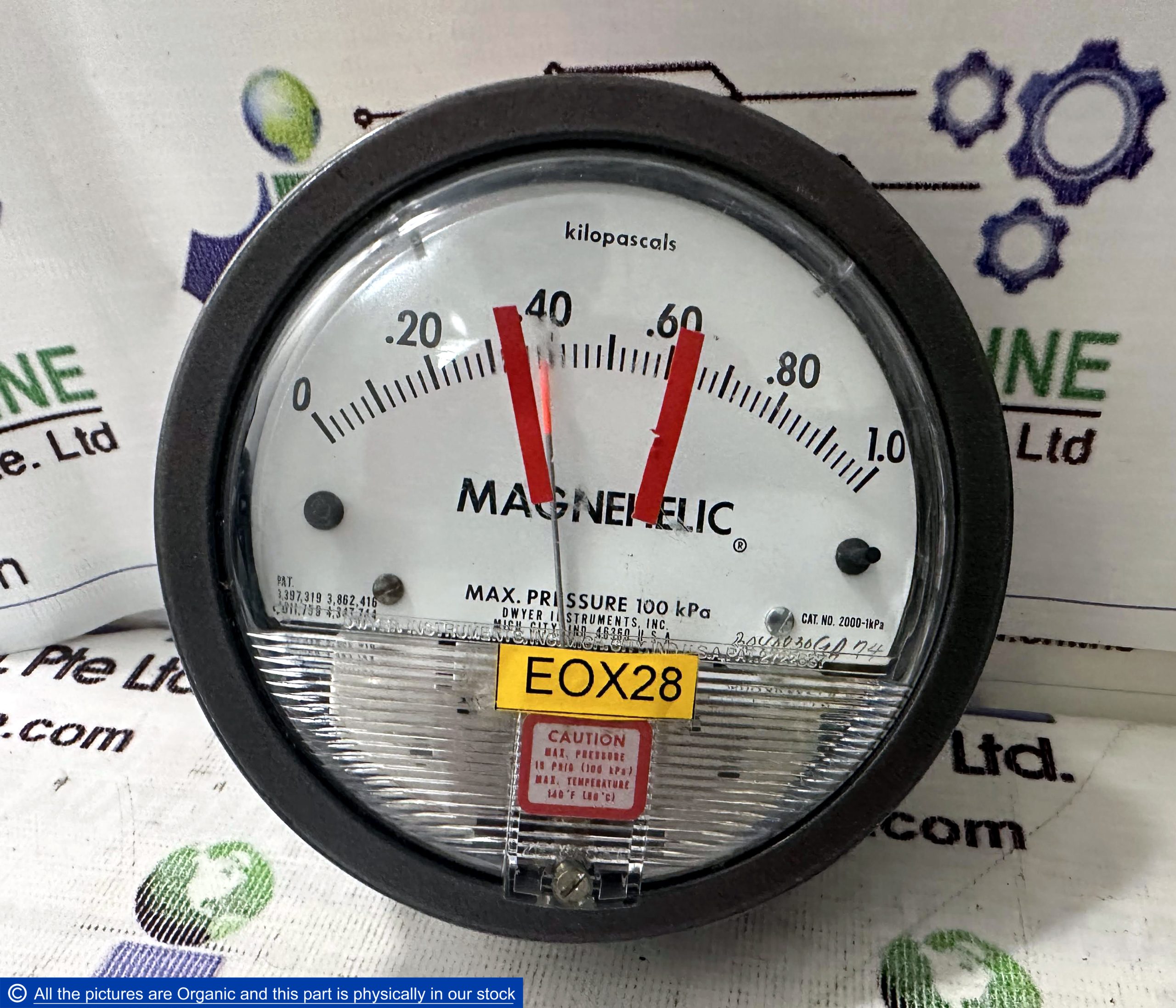 Dwyer 2000-1kPa Magnehelic Differential Pressure Gauge 0-1.0kPa 2722837 SMT - Industrial SOL Pte Ltd