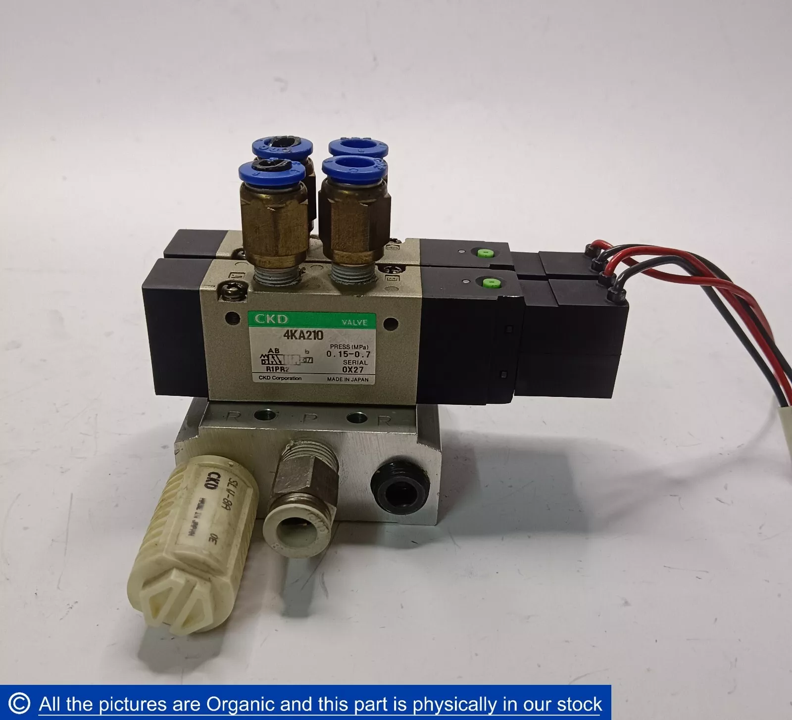 CKD 4KA210 x 2 Solenoid Valve Manifold Assy 4KA Series 24VDC 0.15-0 ...