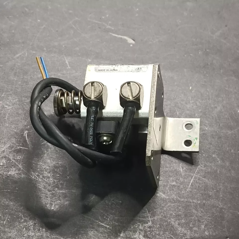 Koganei JDAS12x5 Air Cylinder Jig 12mm bore 5mm St W/ CS3HA Sensor Japan