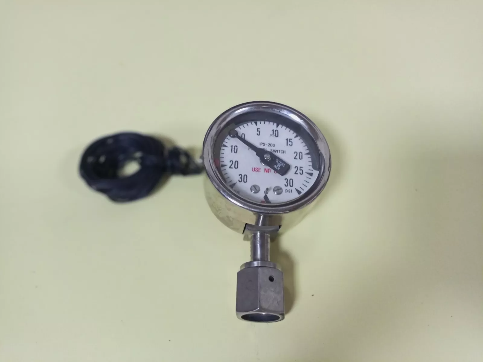 Ametek IPS-200 Pressure Switch 30psi Ametek IPS 200 - Industrial SOL ...